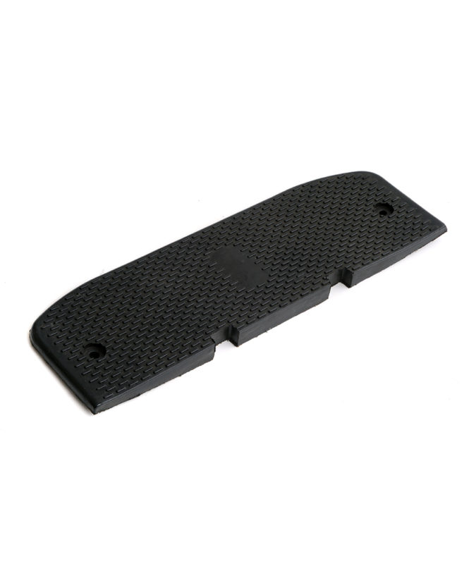 Speed Hump - Molded Rubber - 10-15 MPH - 18 3/4" Wide x 1 1/8" Tall ...